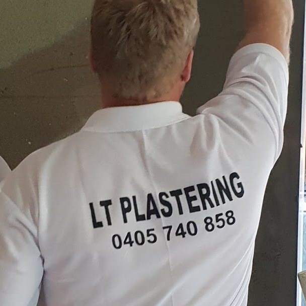 LT Plastering - Maxkil Home Services